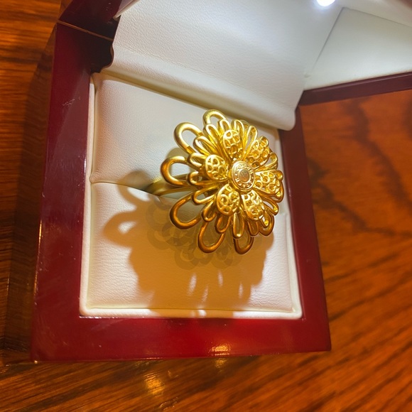 Coach | Jewelry | Coach Gold Flower Ring | Poshmark